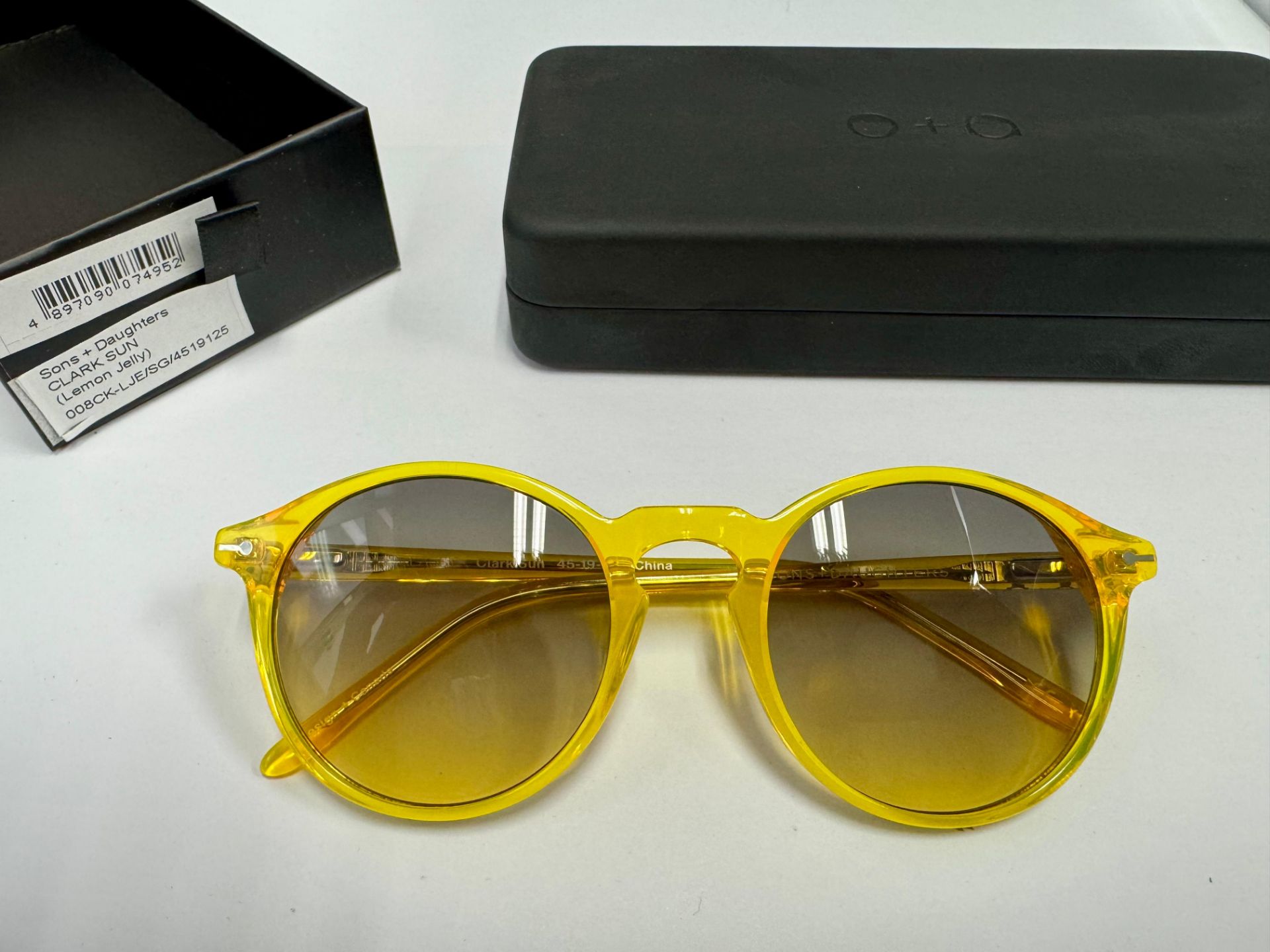 CLARK SUN (Suggested Age: 6-10 yr)- CNShipForShop