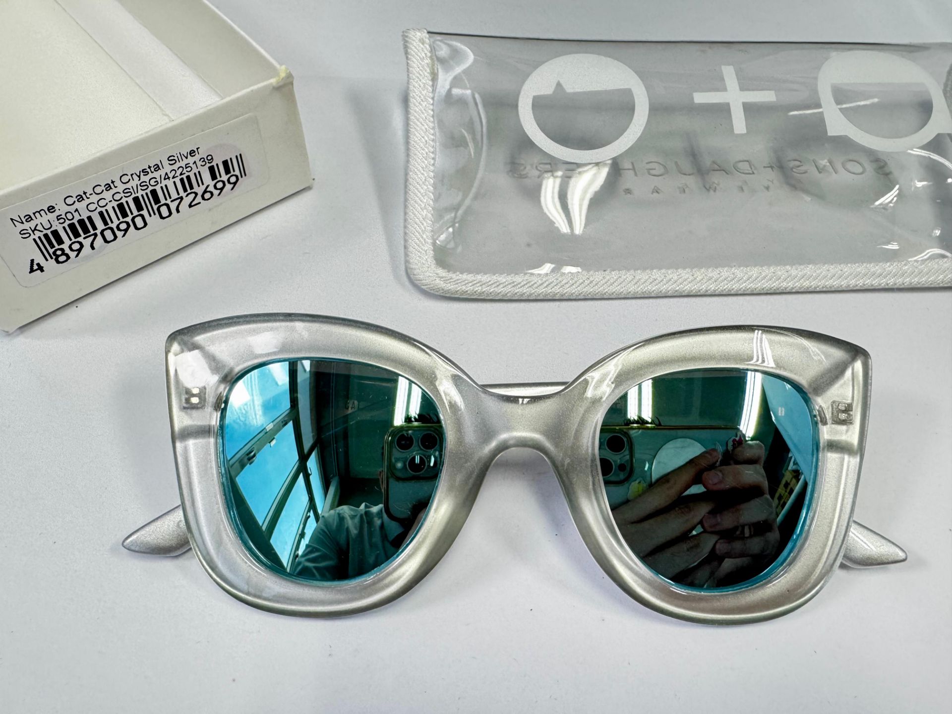 CATCAT (Suggested Age: 6-10 yr)- CNShipForShop